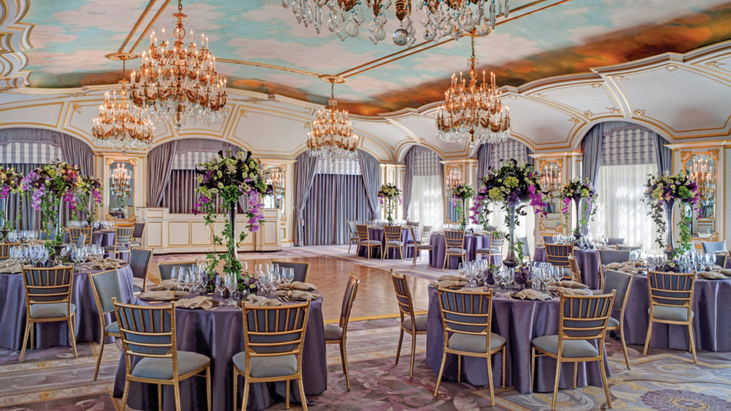 The-St.-Regis-Roof-Ballroom